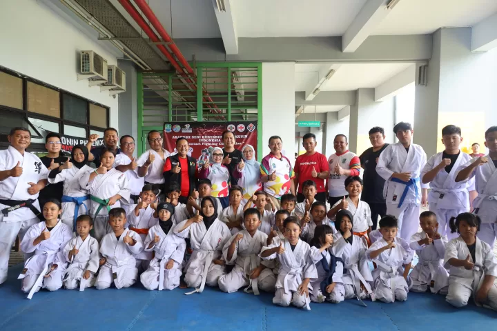 Festival Forkot IV 2025 Bekasi, Ribuan Warga Padati Stadion Patriot